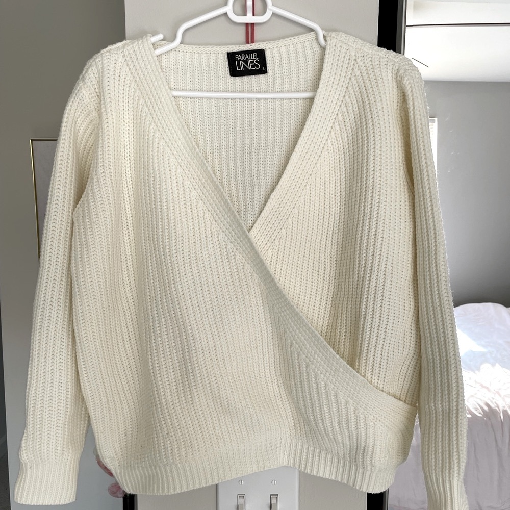 Parallel Lines White Wrap Sweater - Gem